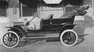 Henry’s Revolution: The Model T put the nation on wheels and changed it ...
